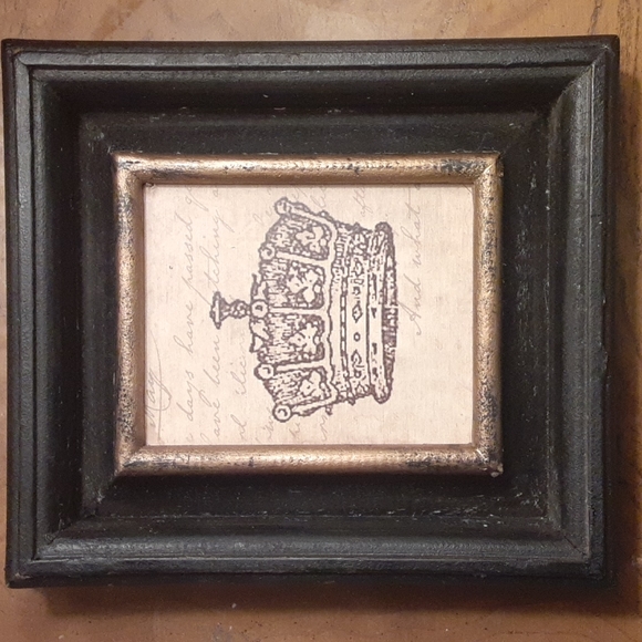 Art | Crown Frame | Poshmark